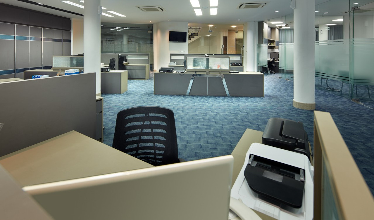 Ruko Satelit Surabaya - METRIC - Premium Cabinetry System