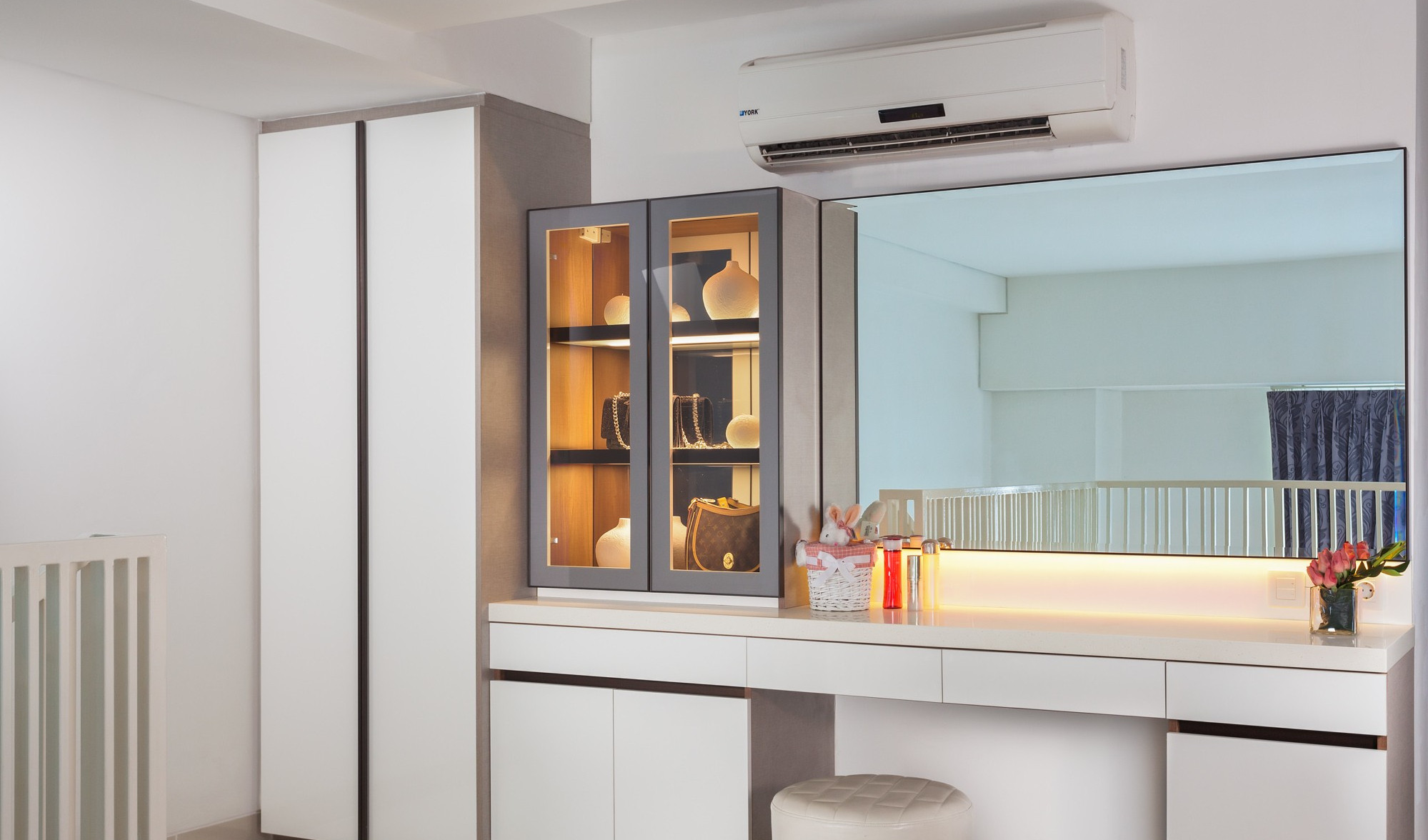 Pakubuwono Spring Living Room - METRIC - Premium Cabinetry System