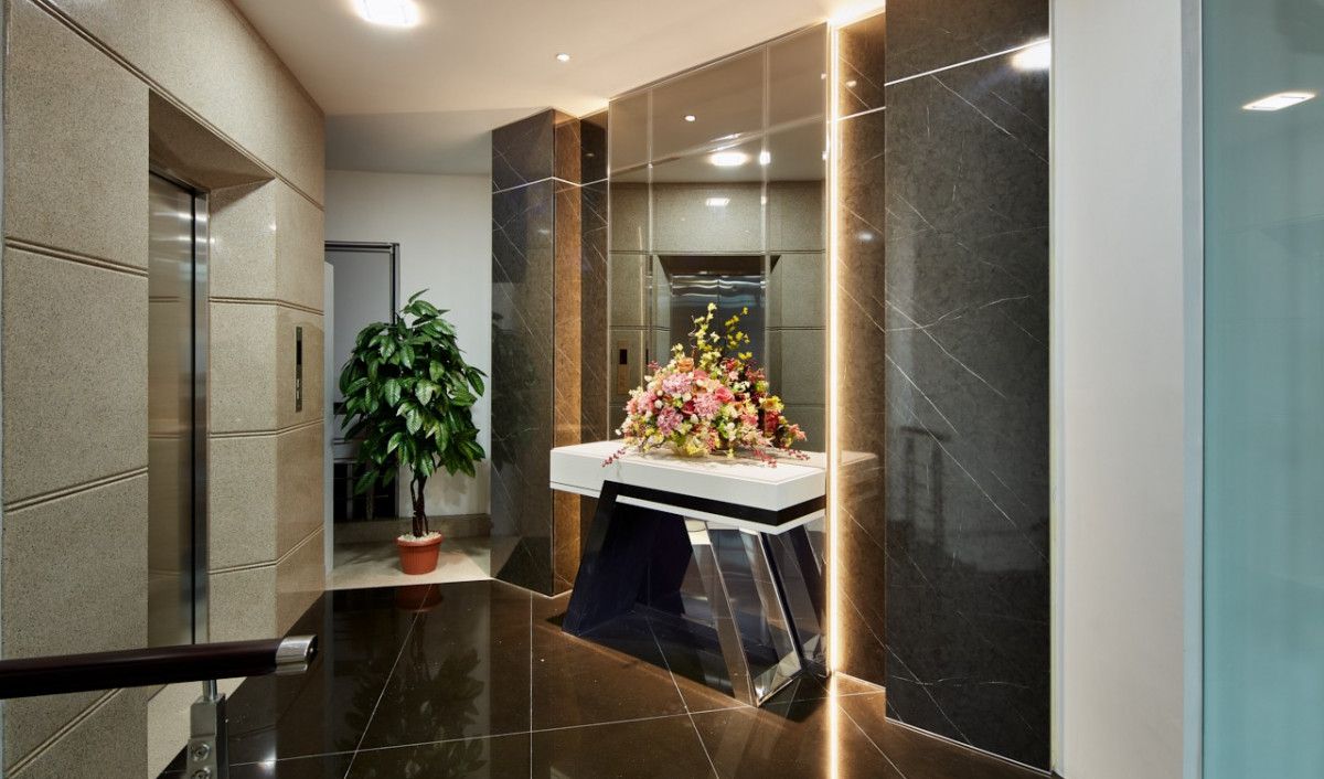Ruko Satelit Surabaya - METRIC - Premium Cabinetry System