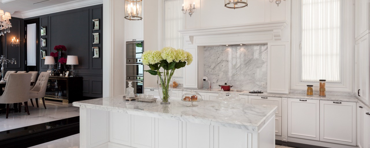 Luxury Classic Kitchen - METRIC - Premium Cabinetry System
